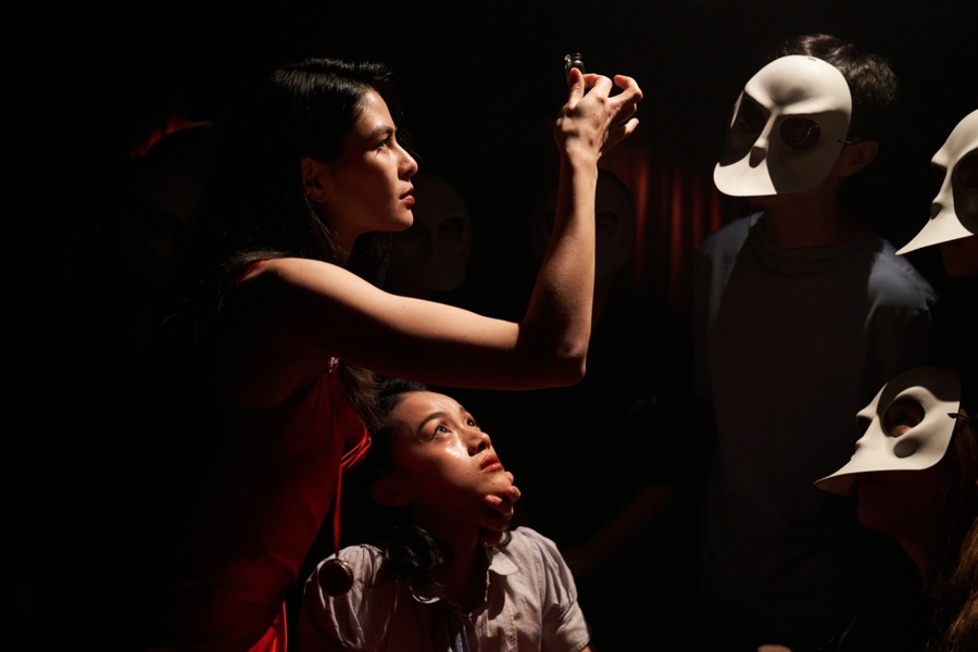 Immersive drama 'Sleep No More' celebrates 2,500th show