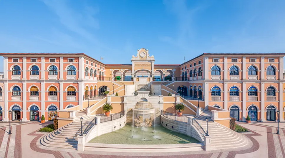 Shanghai Florentia Village